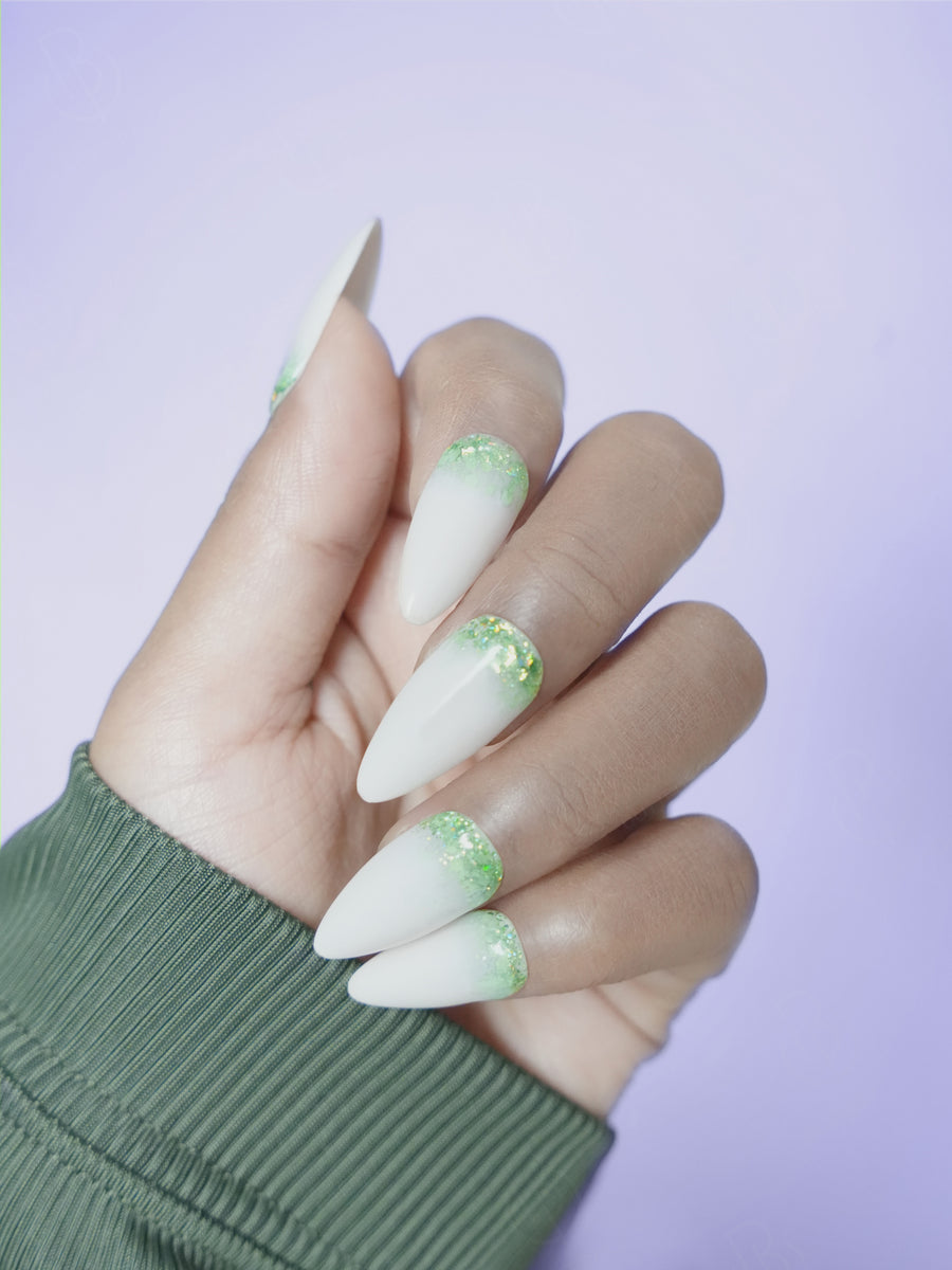 Fern Fade Gradiant Press on Nails | Nature-Inspired Nail - Butterage